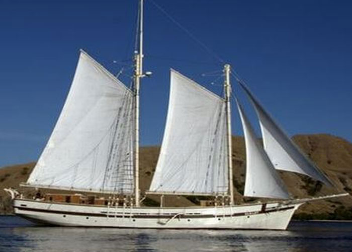 Raja Laut - Classic Yacht Charters - Modern Classics