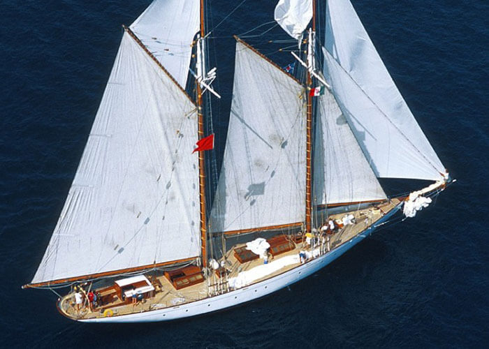 Puritan - Classic Yacht Charters - British Classics, Regatta Racing